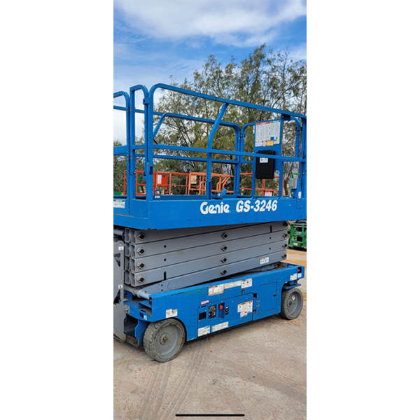 2014 Genie GS-3246 Scissor Lift - Above All Equipment Sales