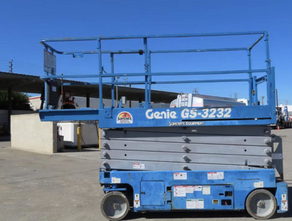 2015 Genie GS 3232 Scissor Lift – Above All Equipment Sales